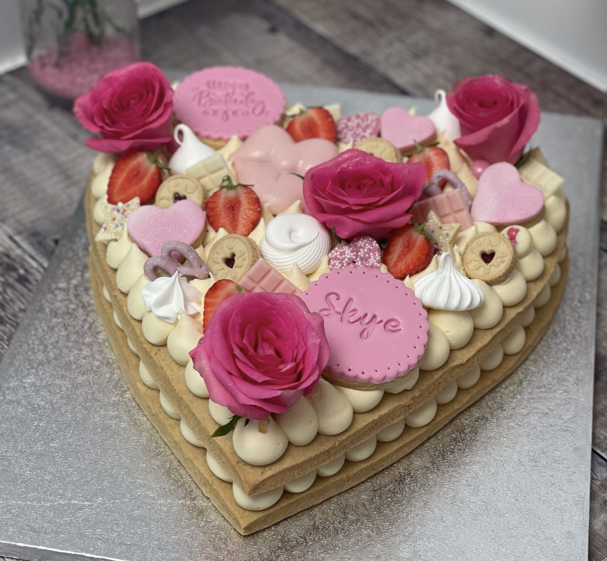 Heart Shortbread Cake – Mrs Macs Sweet Treats
