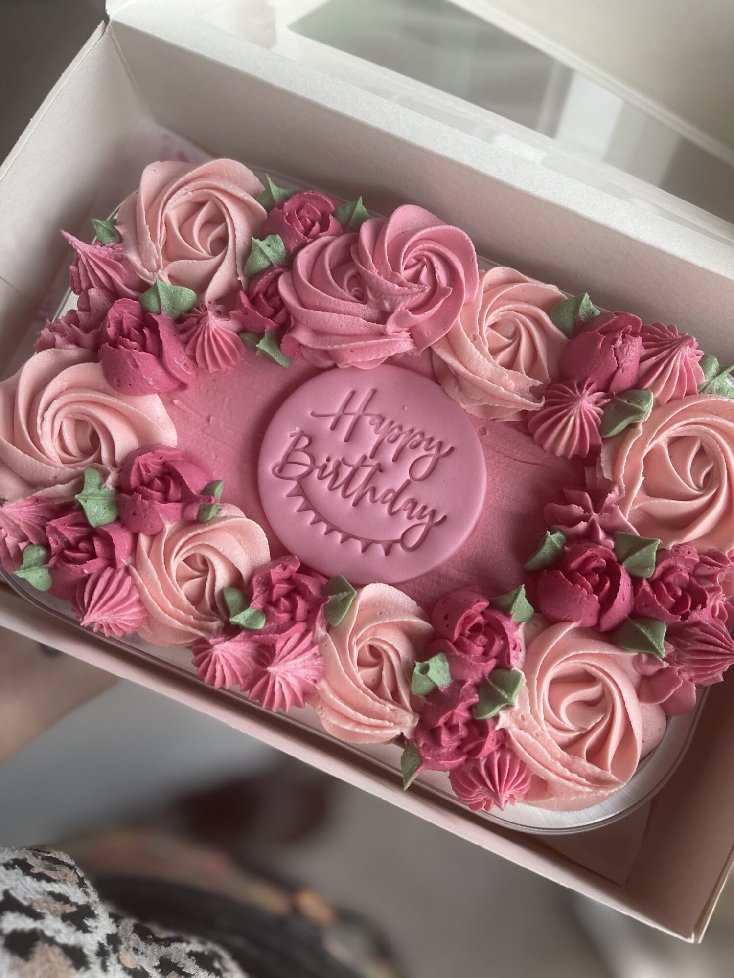 Celebration sharing cake in pink – Mrs Macs Sweet Treats
